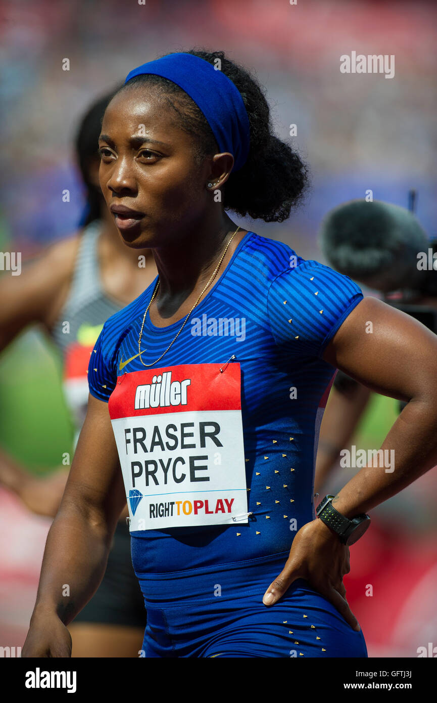 Shelly ann fraser price hi-res stock photography and images - Alamy