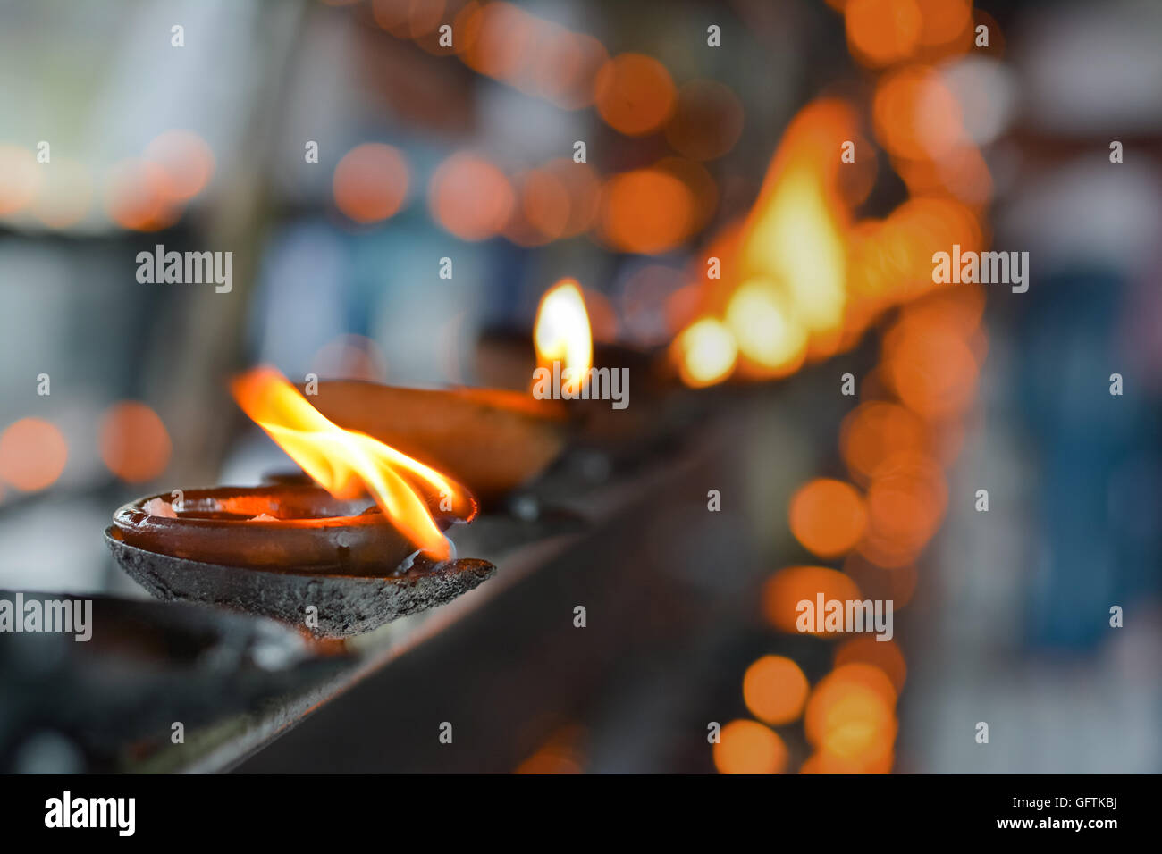 Traditional Sri Lankan Clay Oil Lamps Stock Photo - Alamy