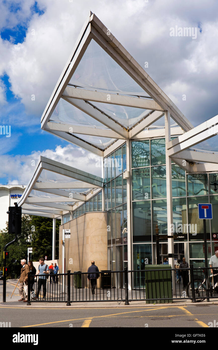 UK, England, Northamptonshire, Northampton, North Gate Bus Station ...