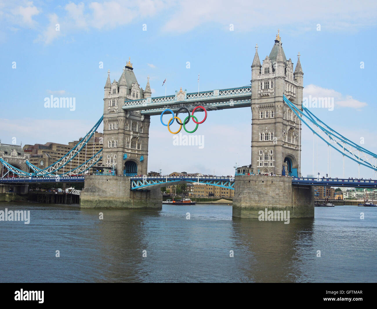 Olympic games 2012 tower bridge hi-res stock photography and images - Alamy