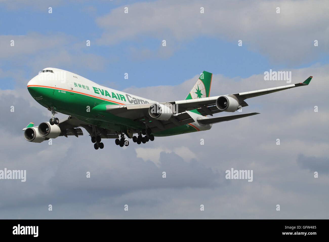Cargo boeing 747 from air hi-res stock photography and images - Alamy