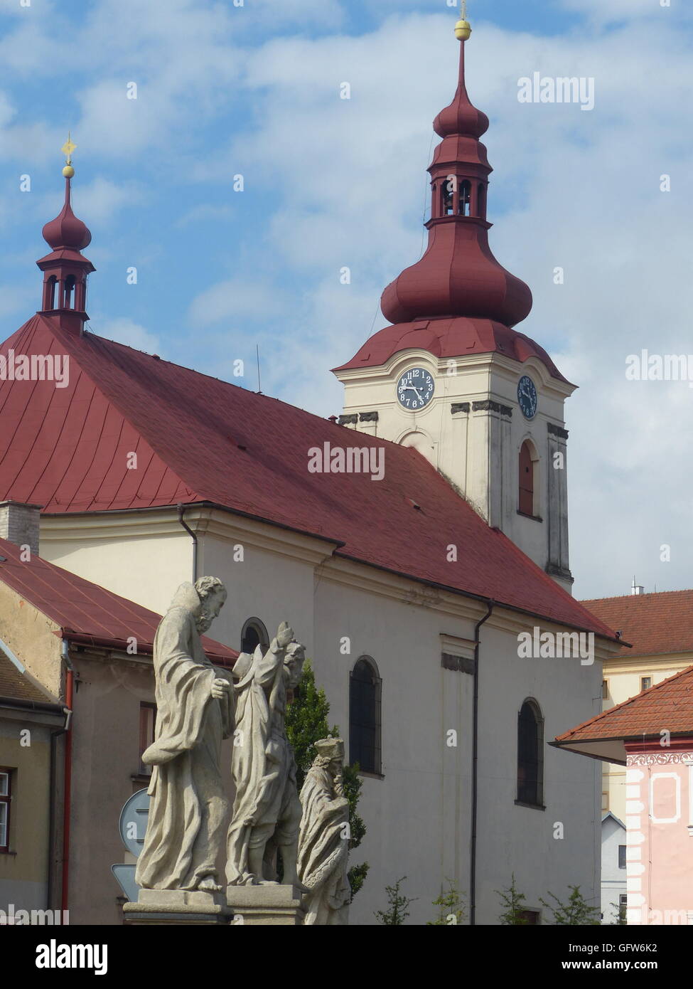 Baroque statues hi-res stock photography and images - Alamy