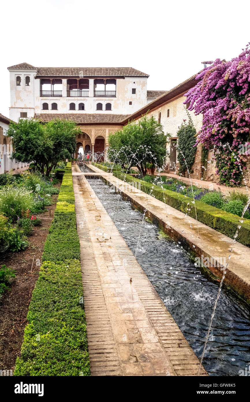 Patio de acequia hi-res stock photography and images - Alamy