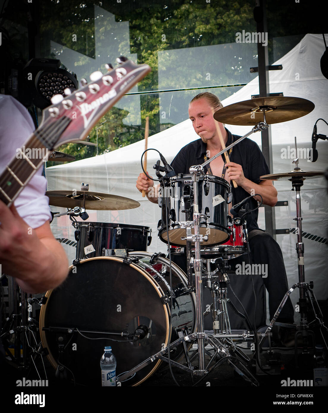 Drums rock music hi-res stock photography and images - Alamy