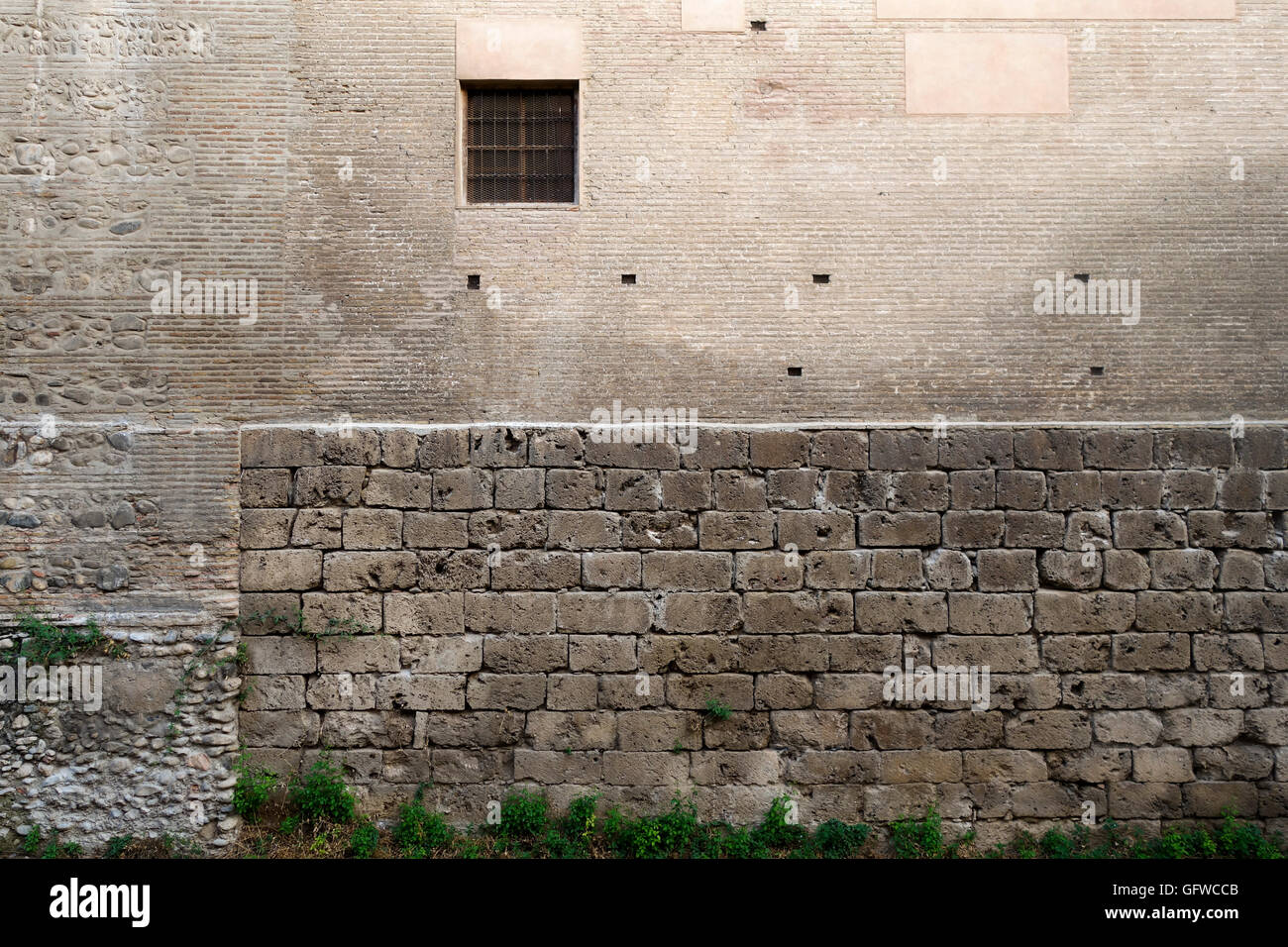 Ancient stone wall pattern in Granada, Spain Stock Photo - Alamy
