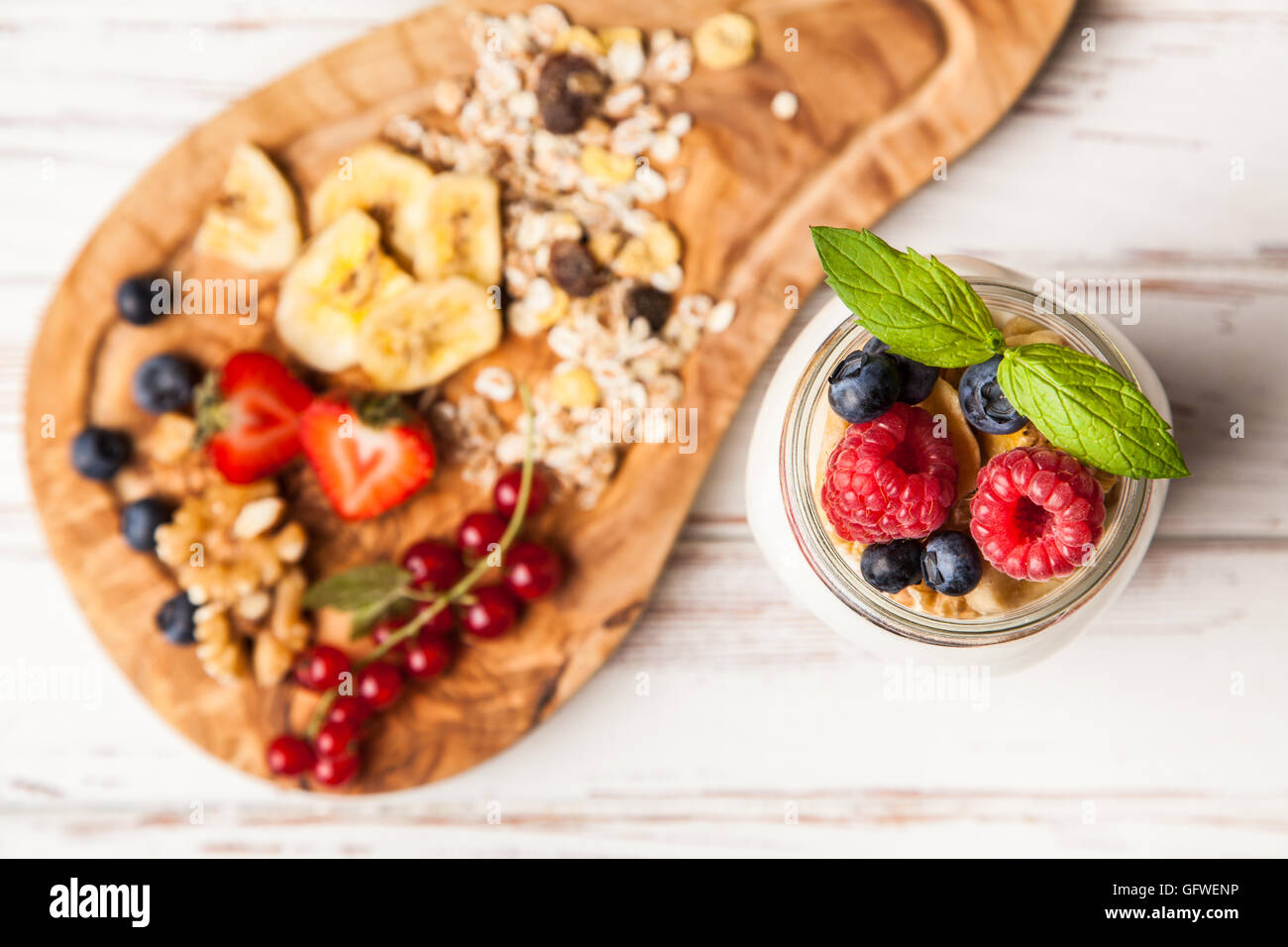 Muesli with berries dessert Stock Photo - Alamy