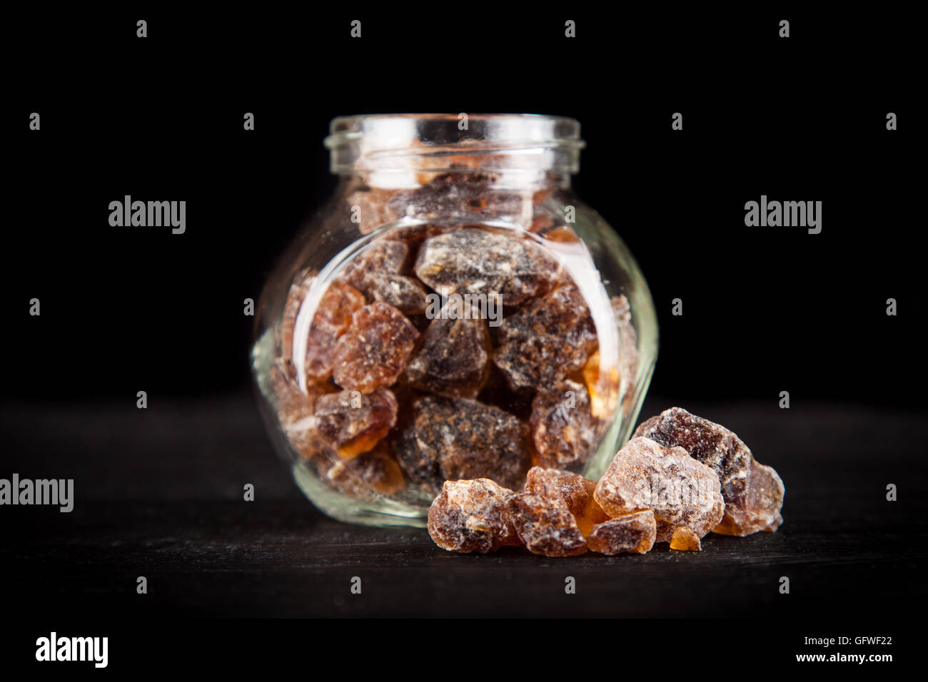 Brown unrefined sugar Stock Photo - Alamy