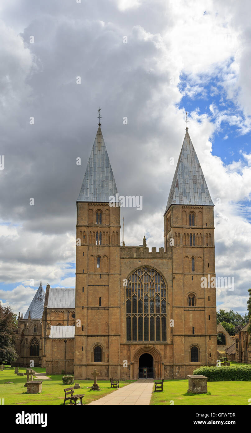 Southwell Minster showing the West side. In Southwell, Nottinghamshire ...
