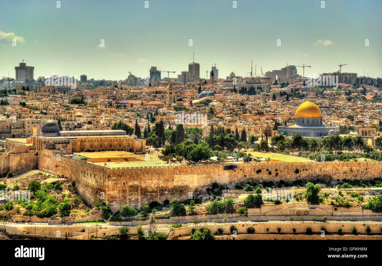 View of the Temple Mount in Jerusalem Stock Photo - Alamy