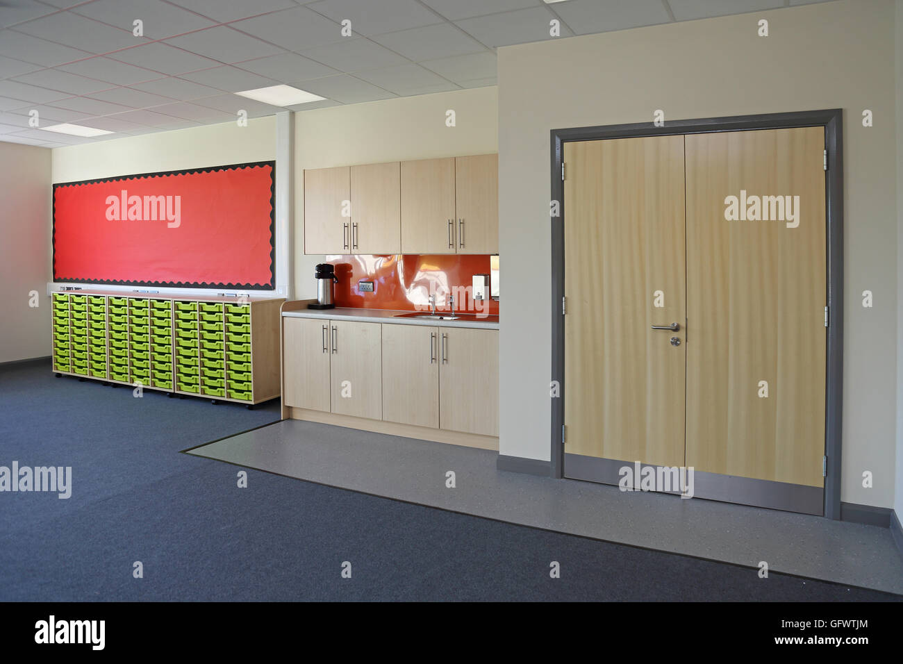 School Storage School Storage At ₹ 6500 | Student Locker In New