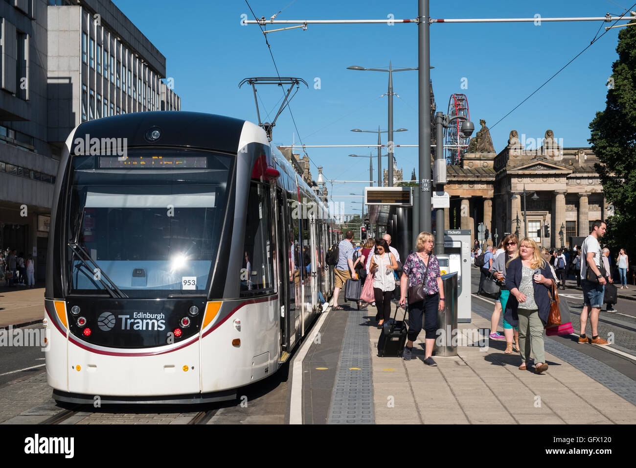Edinburgh tram princes street stop hi-res stock photography and images ...