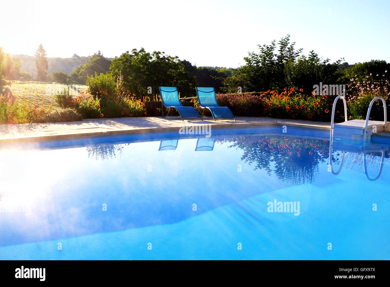 Shimmering pool hi-res stock photography and images - Alamy