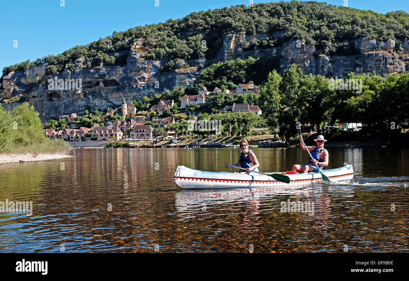 Woman canoeing down river hi-res stock photography and images - Alamy