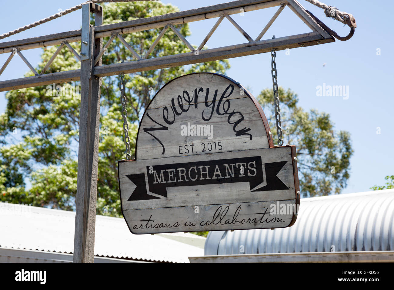 Merchants sign hi-res stock photography and images - Alamy