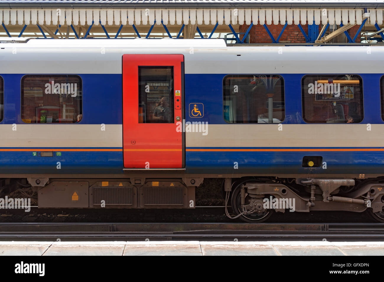 A class 444 Desiro EMU is stationary at Basingstoke awaiting departure to London Stock Photo - Alamy