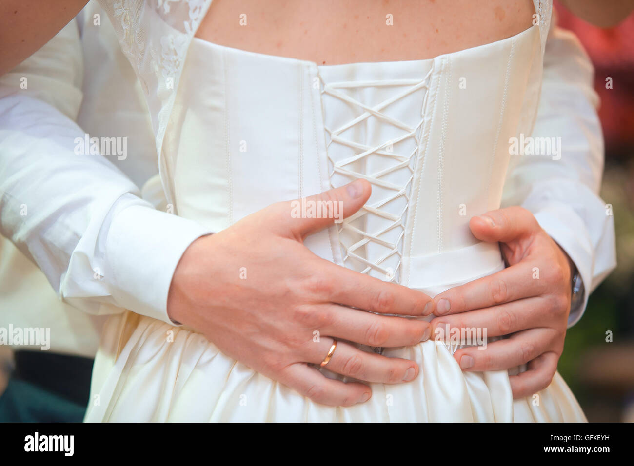 Young newly wed couple together on happy wedding day Stock Photo - Alamy