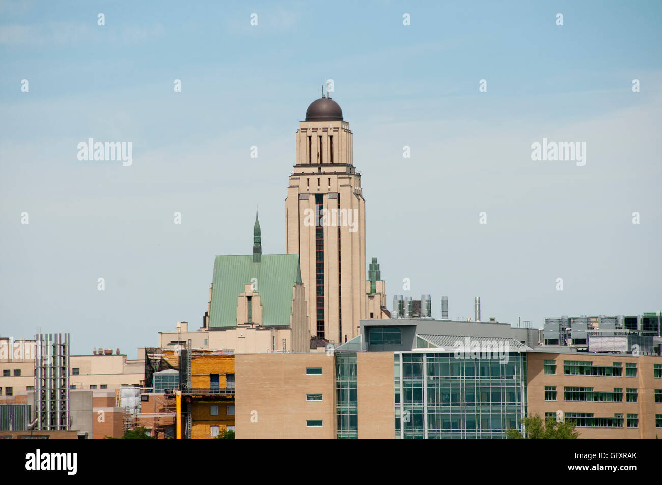 University montreal hi-res stock photography and images - Alamy