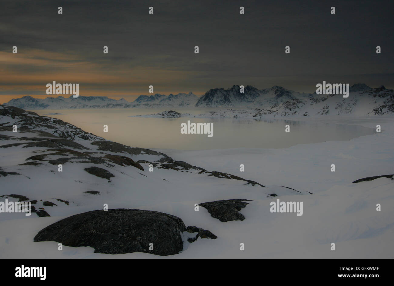 Greenlandic beach hi-res stock photography and images - Alamy