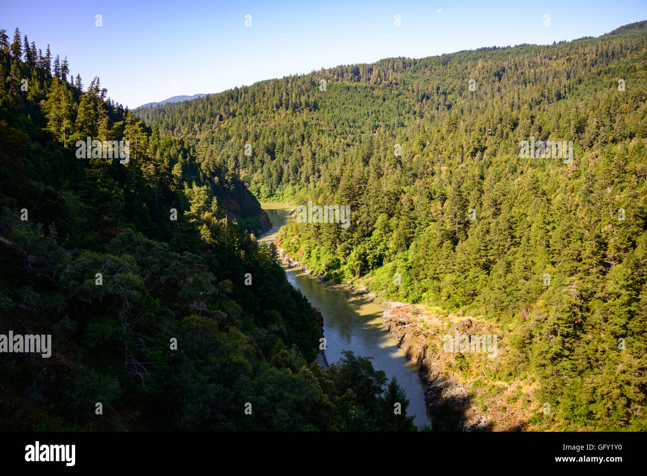 Klamath forest hi-res stock photography and images - Alamy