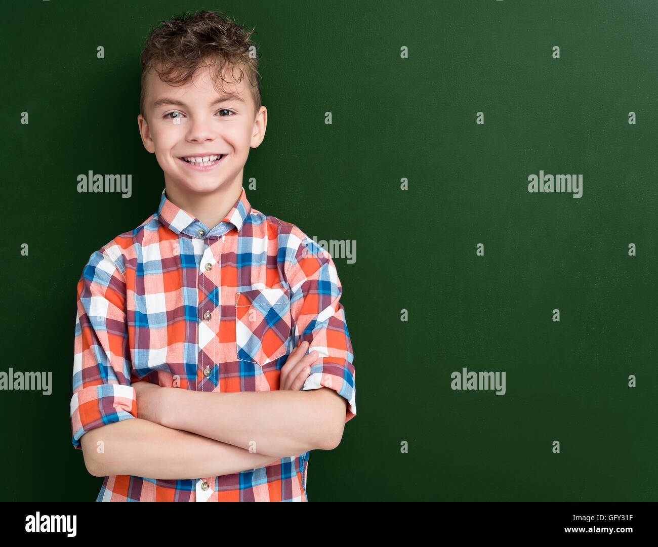 Boy back to school Stock Photo - Alamy