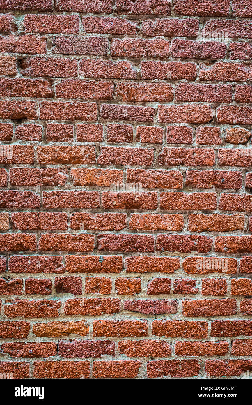 Tall Brick Wall Stock Photos & Tall Brick Wall Stock Images - Alamy