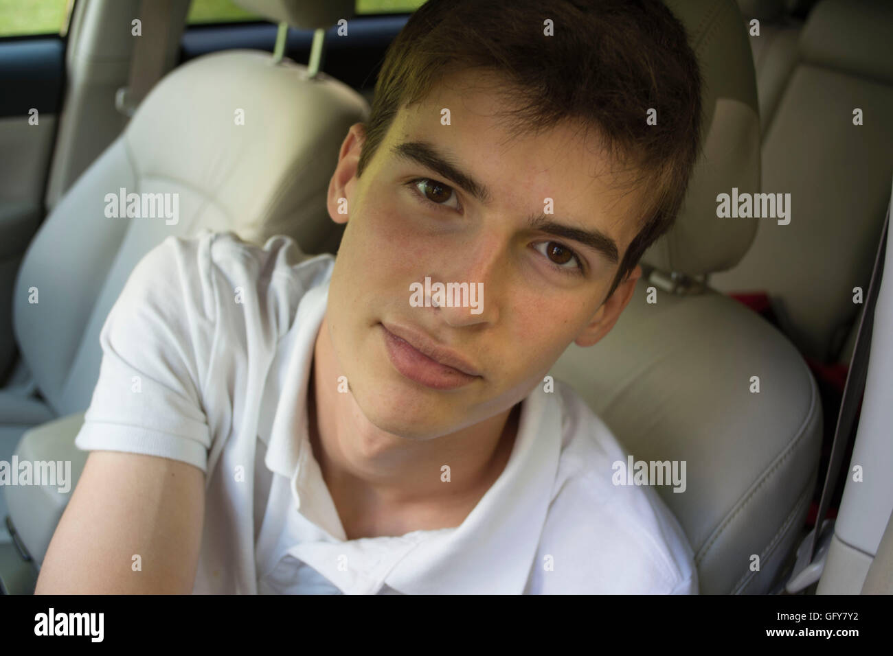 Teen driving hi-res stock photography and images - Alamy