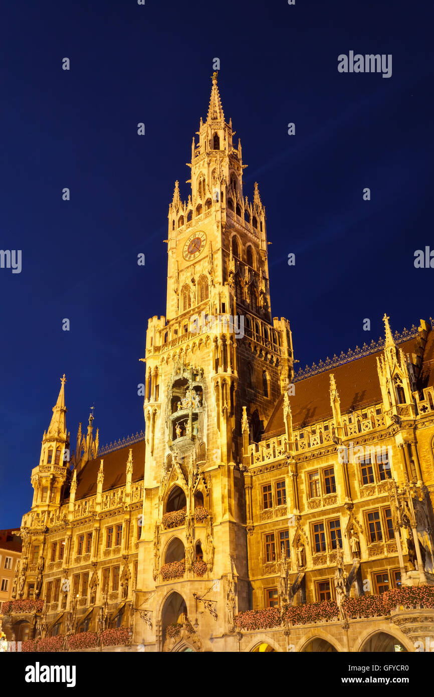 Munchen architecture hi-res stock photography and images - Alamy