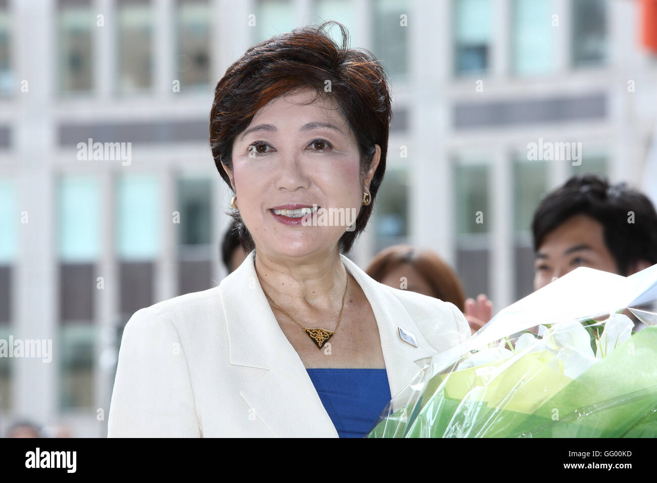 Newly-elected Tokyo Governor Yuriko Koike arrives at the Tokyo ...