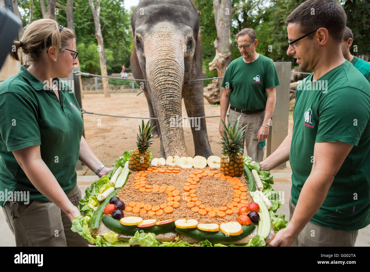 Pama hi-res stock photography and images - Alamy