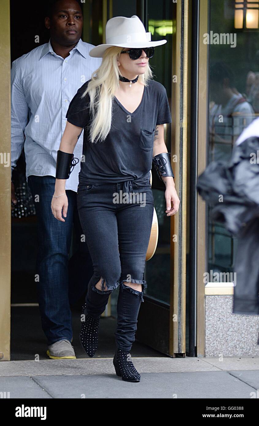 New York, NY, USA. 1st Aug, 2016. Lady Gaga out and about for Celebrity ...