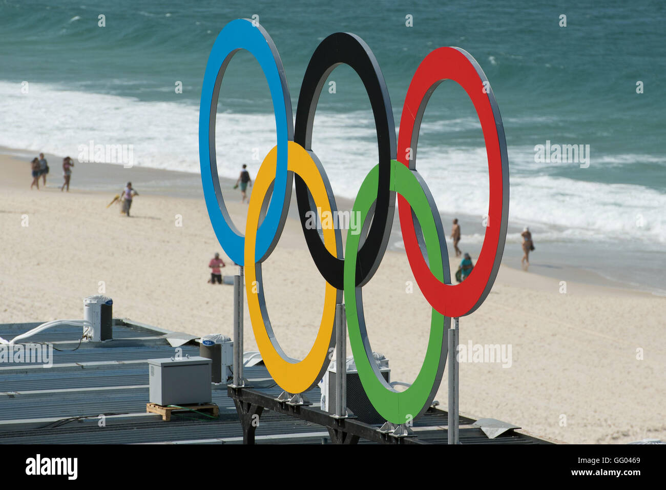 Olympische ringe rings hi-res stock photography and images - Alamy