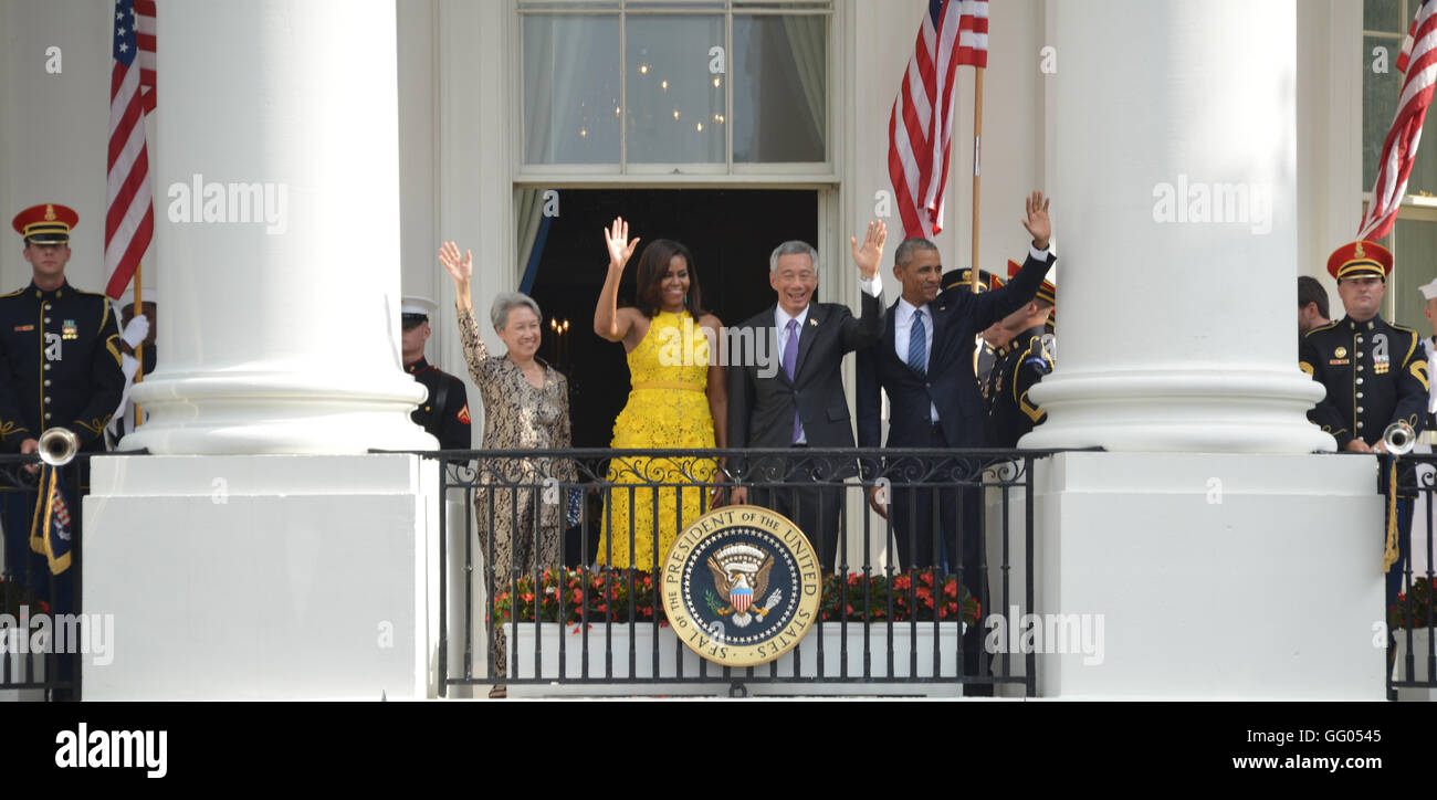 President Barack Obama and First Lady Michelle Obama welcome Prime ...