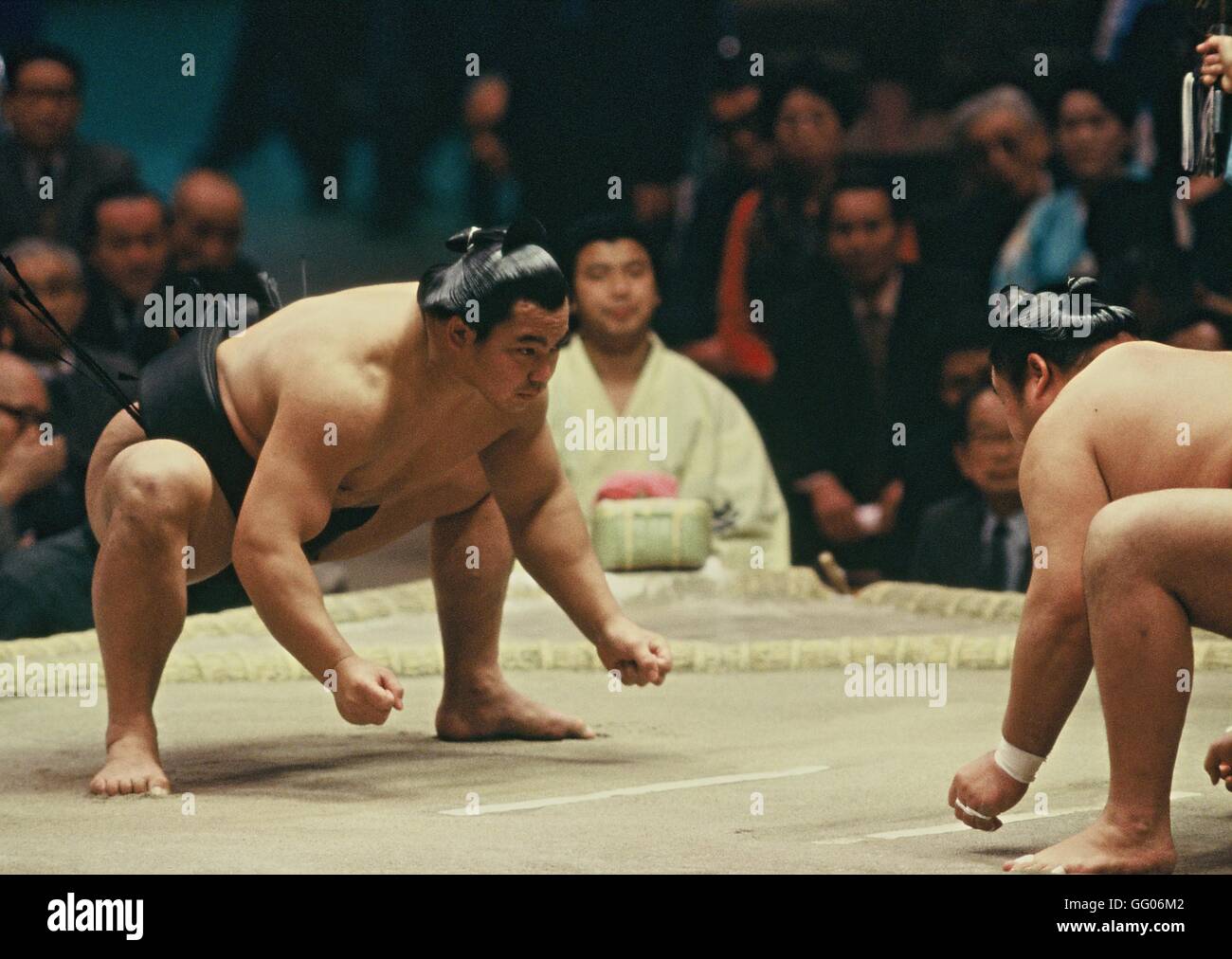 Mitsugu akimoto hi-res stock photography and images - Alamy