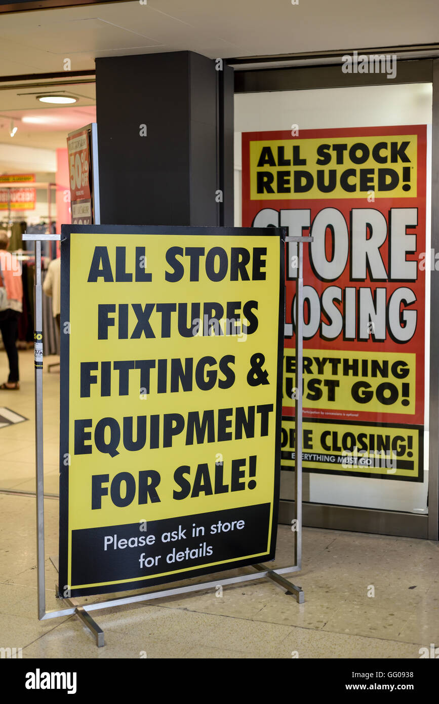 Nottingham,UK.03rd August 2016:Last day of BHS in Nottingham city ...