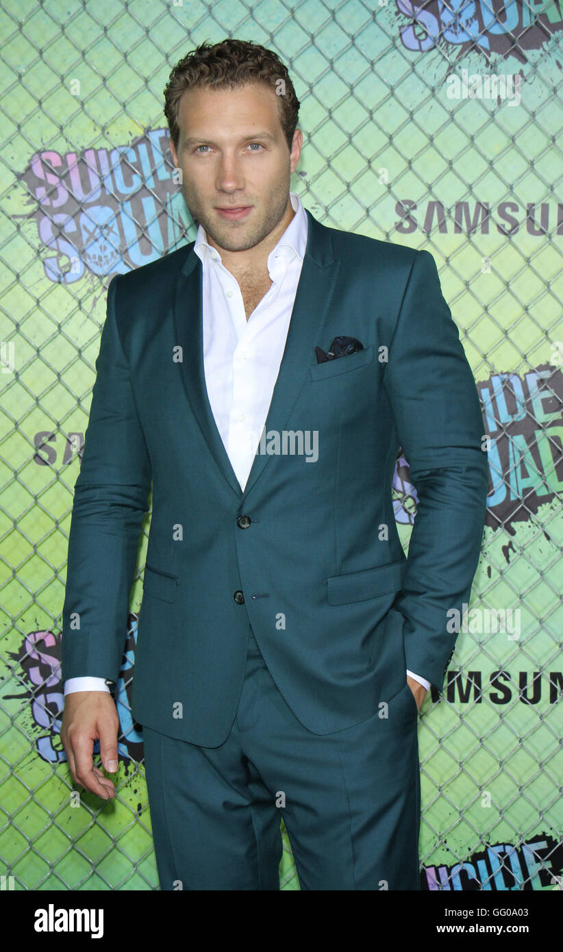 NEW YORK, NY-August 01: Jai Courtney at Warner Bros. Pictures & DC ...