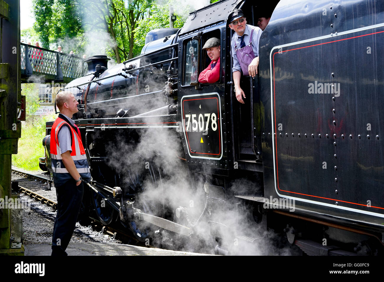 Haworth station building hi-res stock photography and images - Alamy