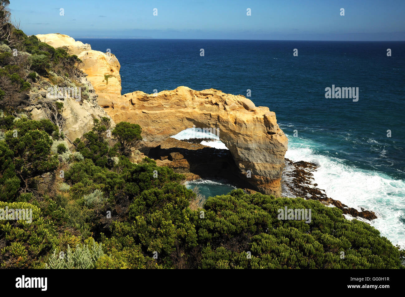 The great ocean road. Arch Stock Photo - Alamy
