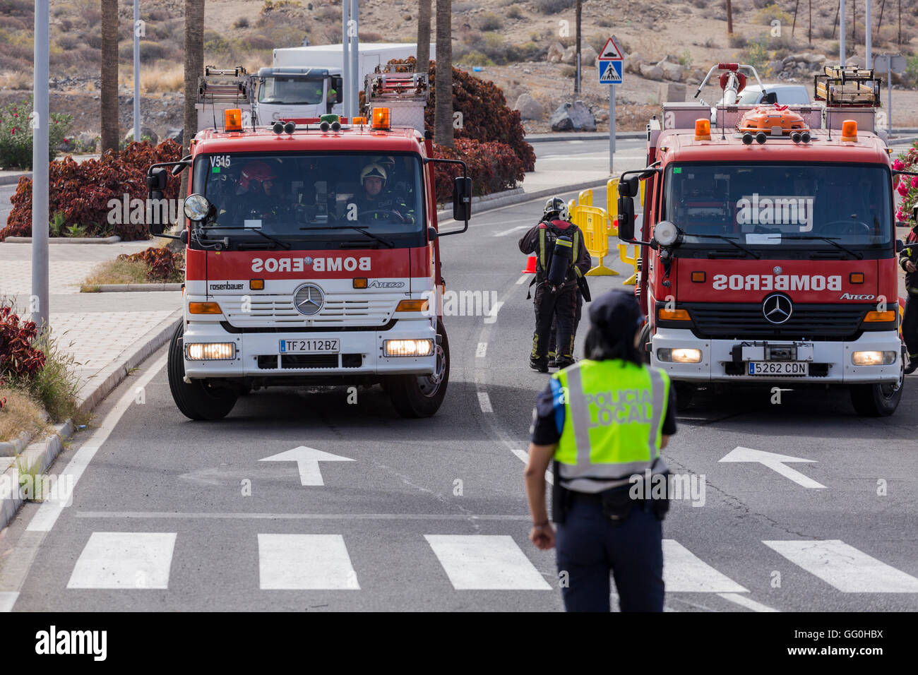 Spanish fire truck hi-res stock photography and images - Alamy