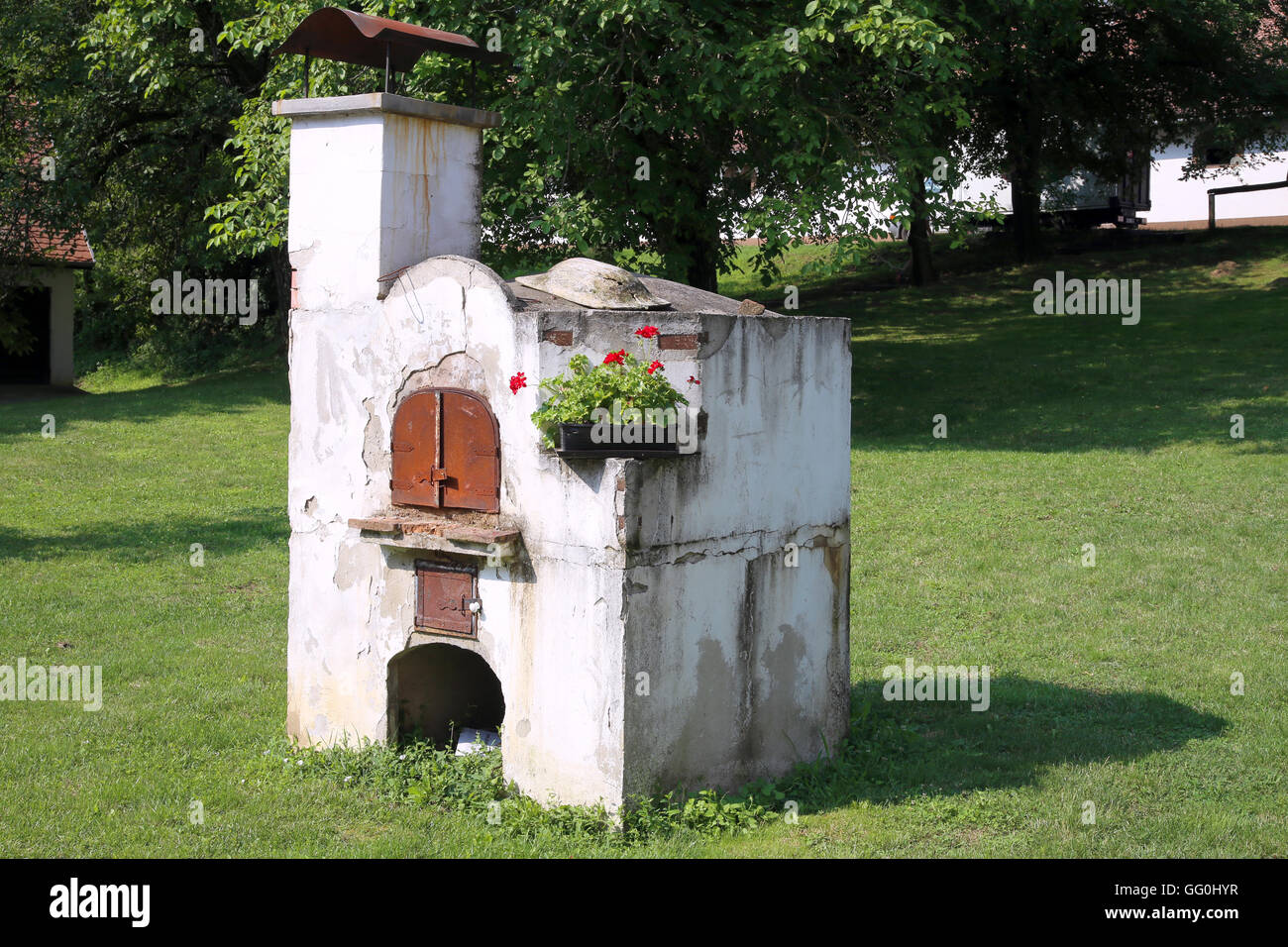 Hungarian oven hi-res stock photography and images - Alamy