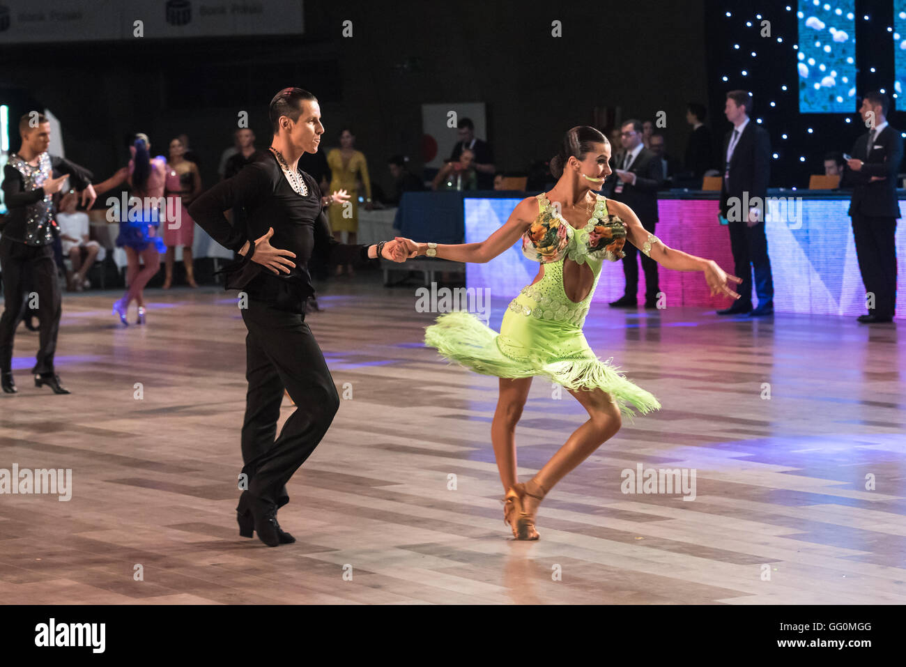 dancers dancing latin dance Stock Photo - Alamy