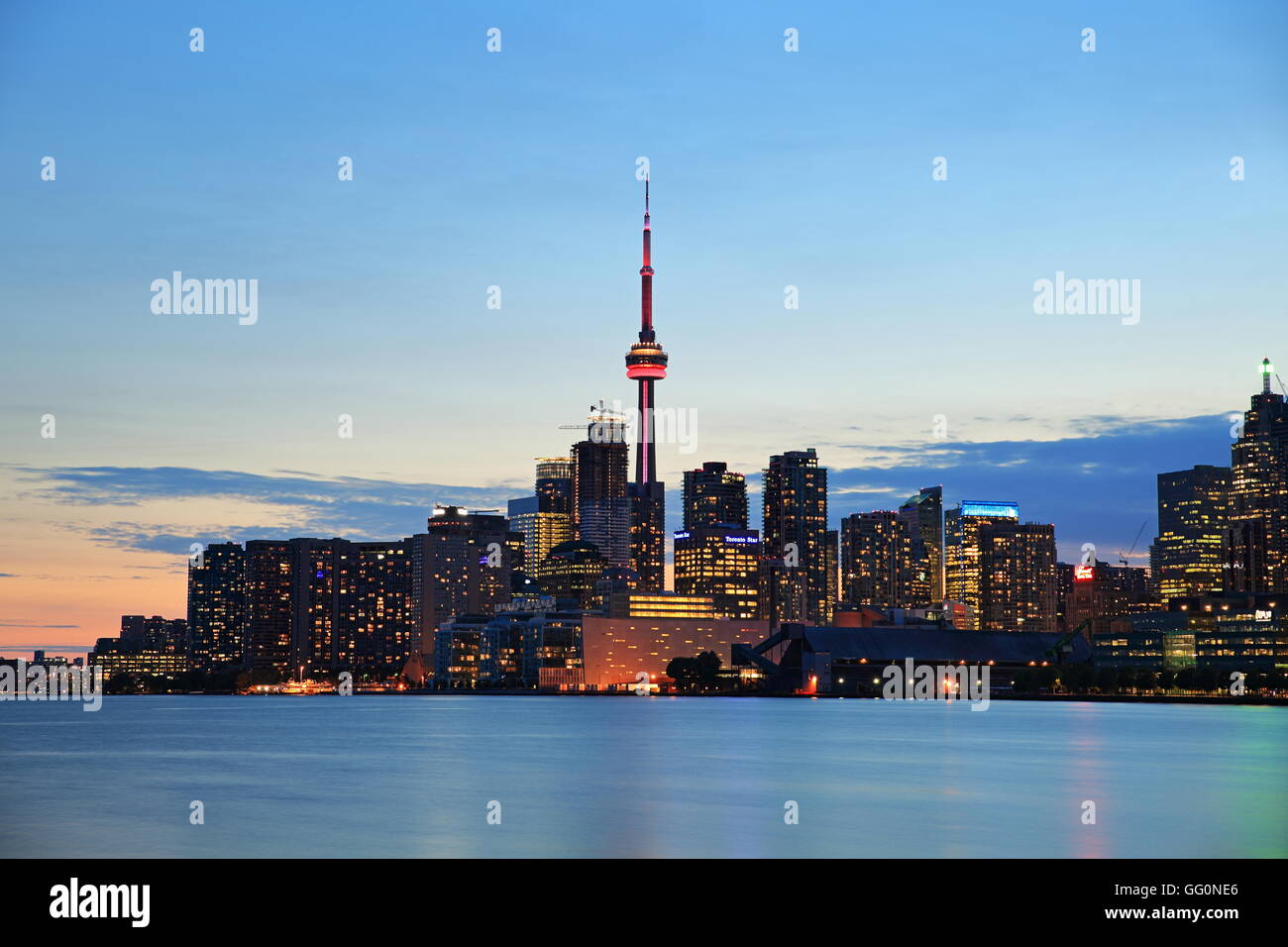 Toronto skyline view hi-res stock photography and images - Alamy