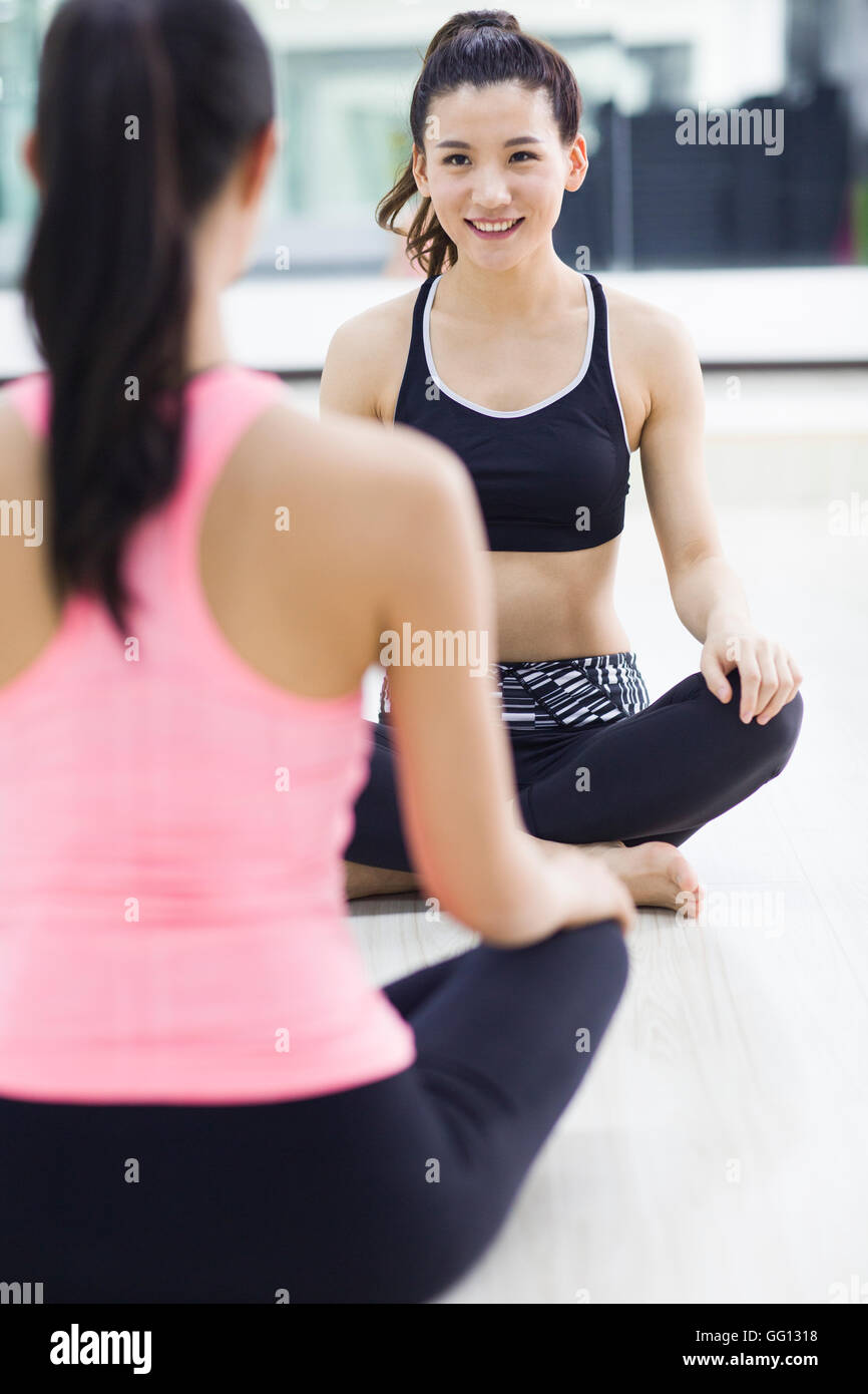 Women only coach hi-res stock photography and images - Alamy