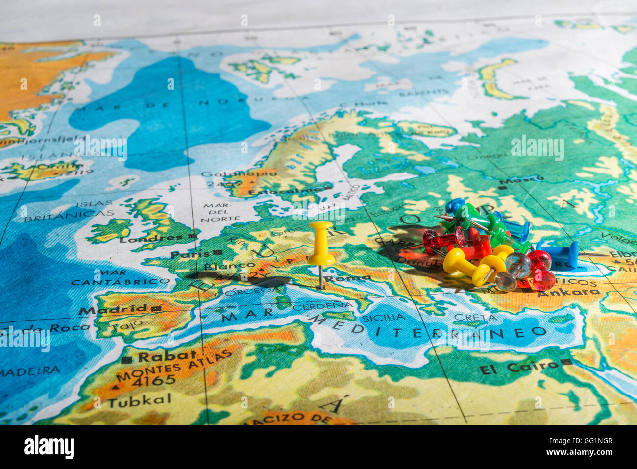 Map city rome map pin hi-res stock photography and images - Alamy