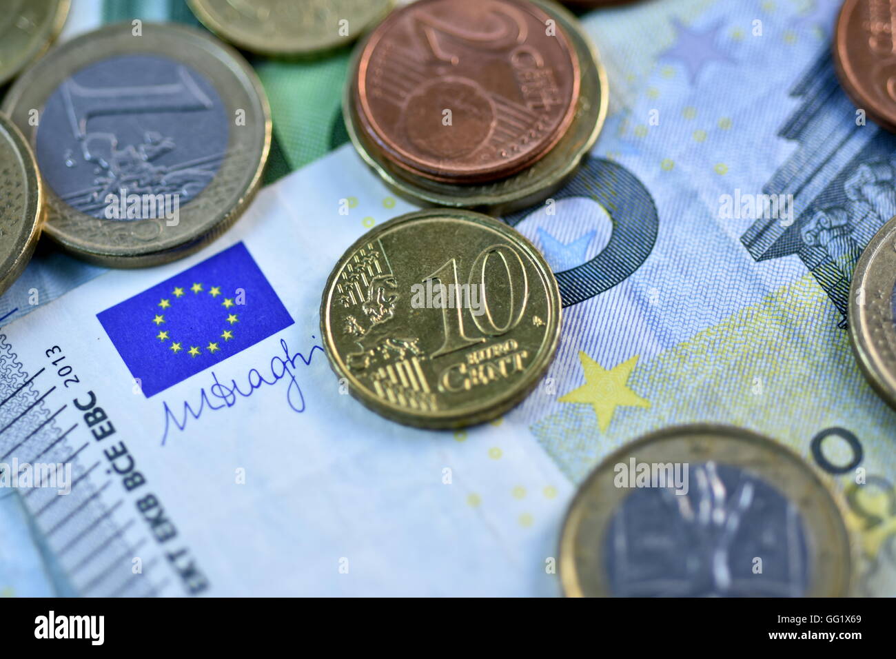 Different Close up EURO Bank note and currency Stock Photo - Alamy