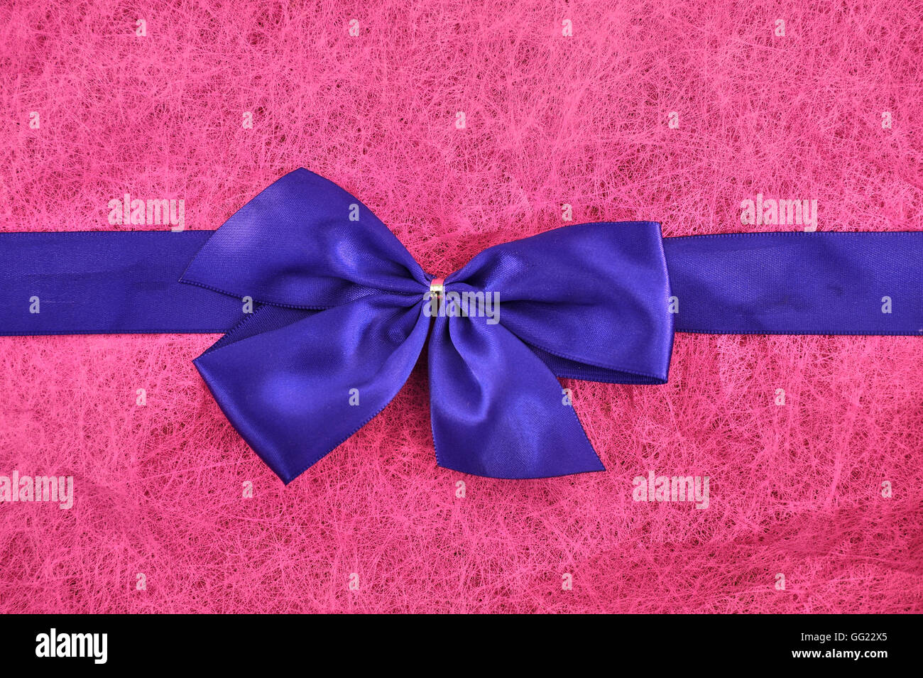 A close up studio photo of a wrapping paper background Stock Photo - Alamy