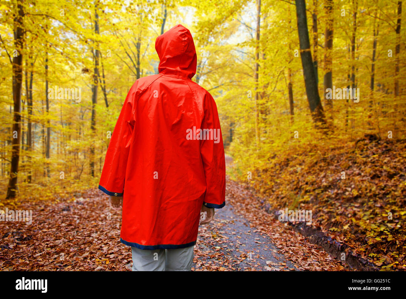 Woman hiking in red jacket hi-res stock photography and images - Alamy