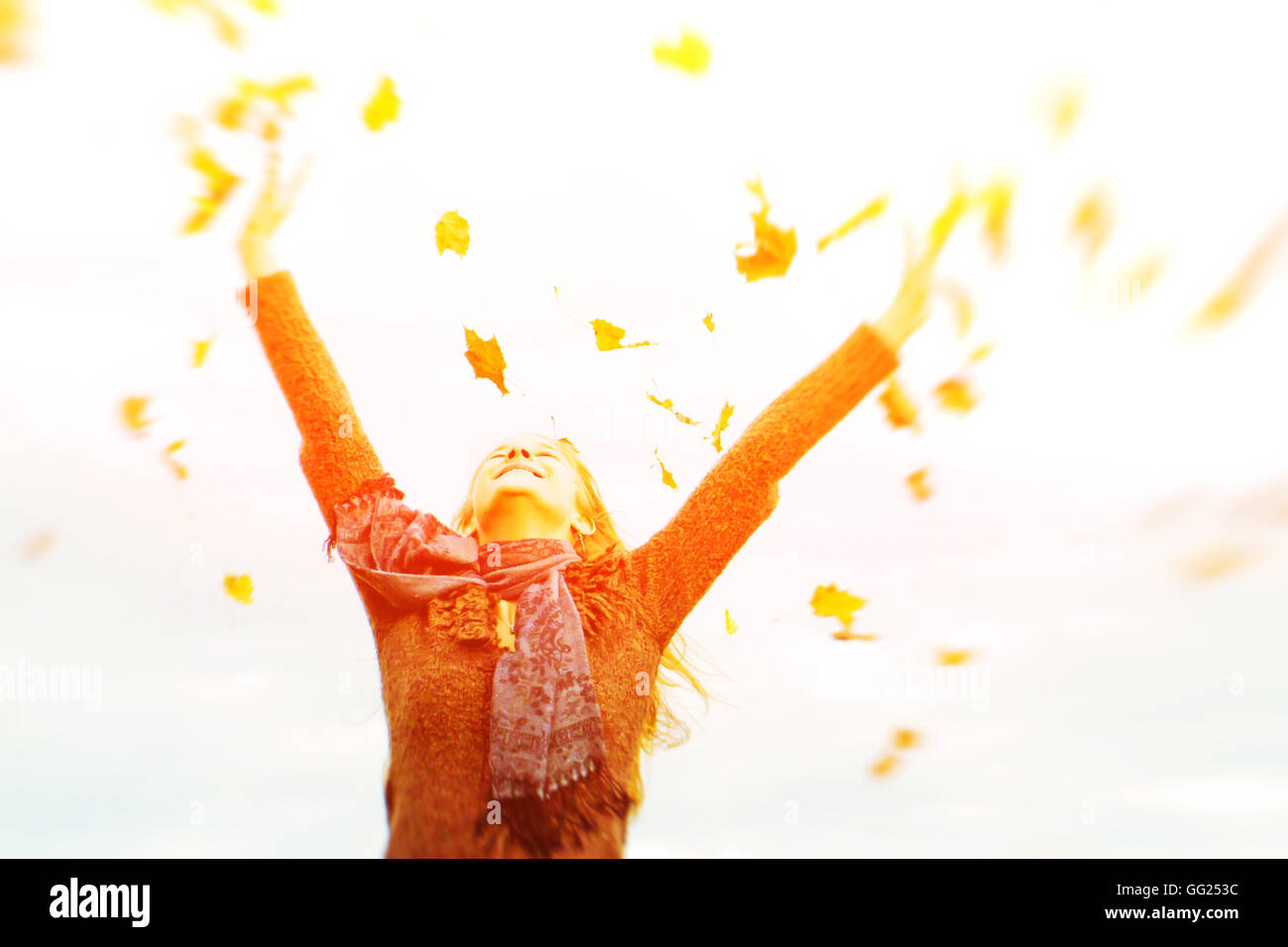 Falling leaves motion hi-res stock photography and images - Alamy