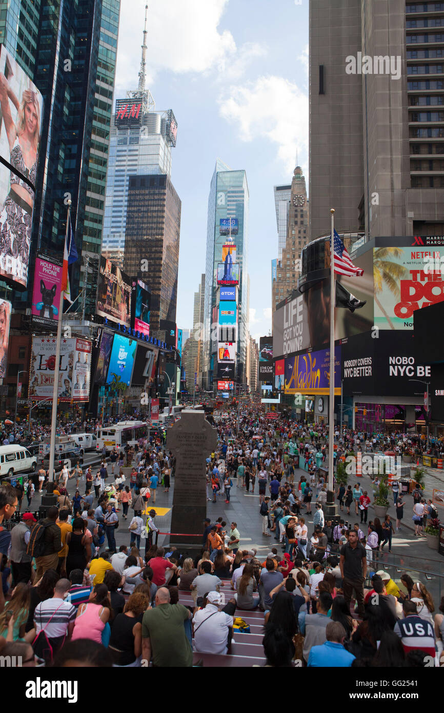 People walk through Times Square in Manhattan Stock Photo - Alamy