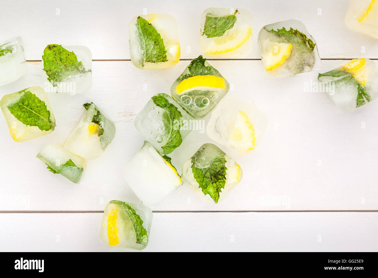 Kitchen cubes hi-res stock photography and images - Alamy