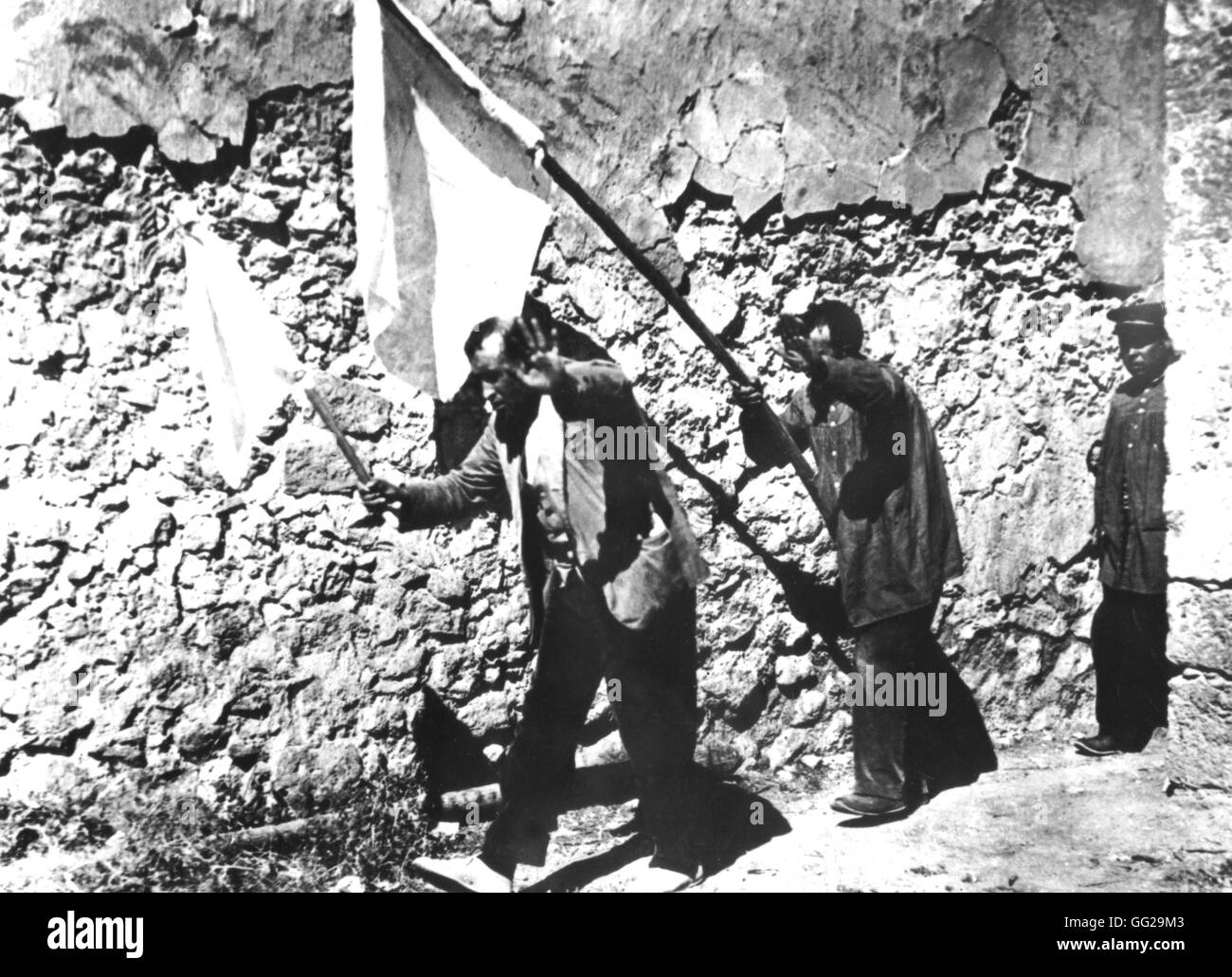 Revolutionary communist movement Black and White Stock Photos & Images ...